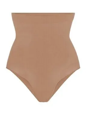 SKIMS | Intimates & Sleepwear | Skims Seamless Sculpt Highwaisted Brief ...
